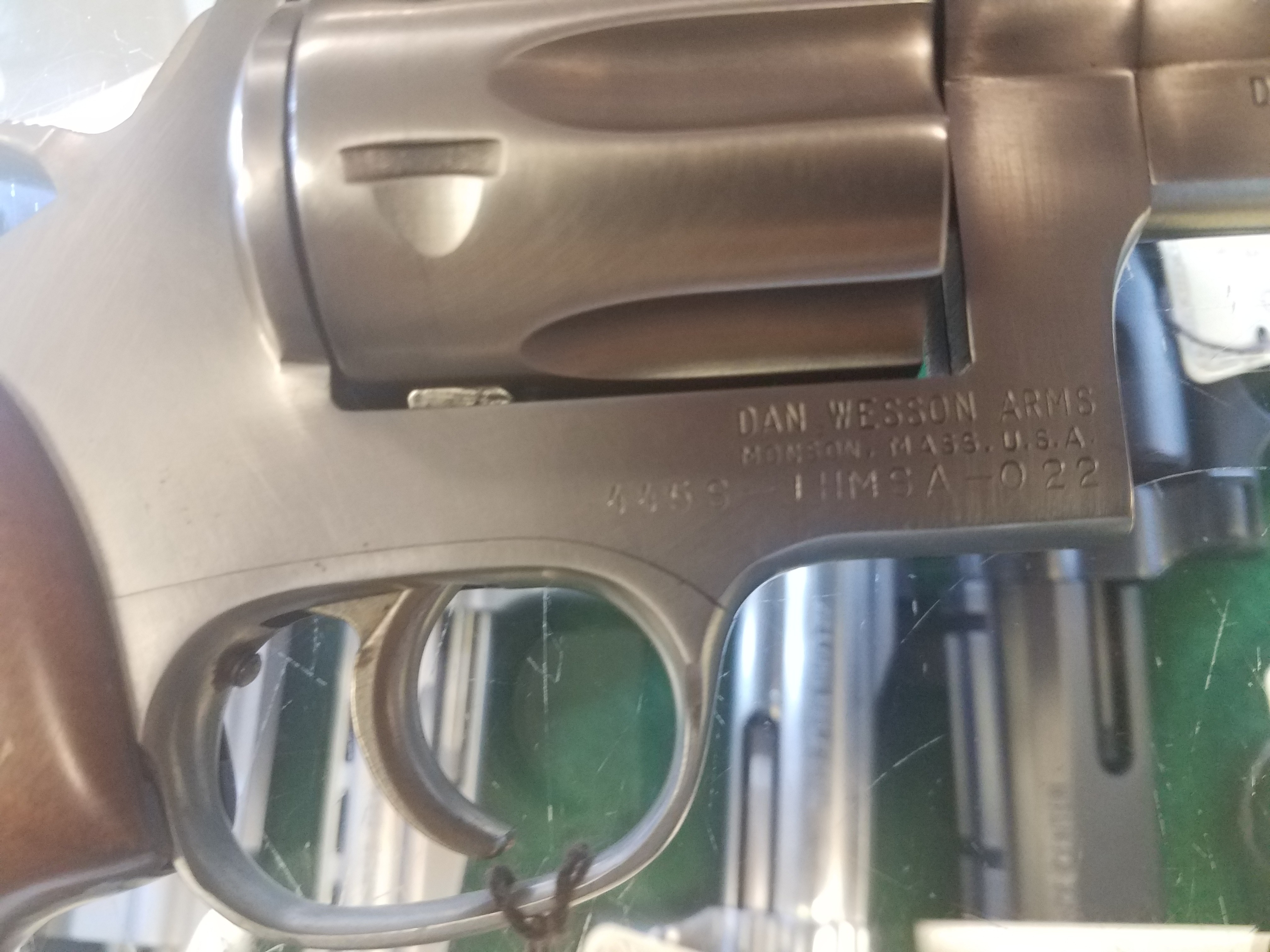 Matching IHMSA serial numbers by chance Dan Wesson Large \\ SuperMag ...