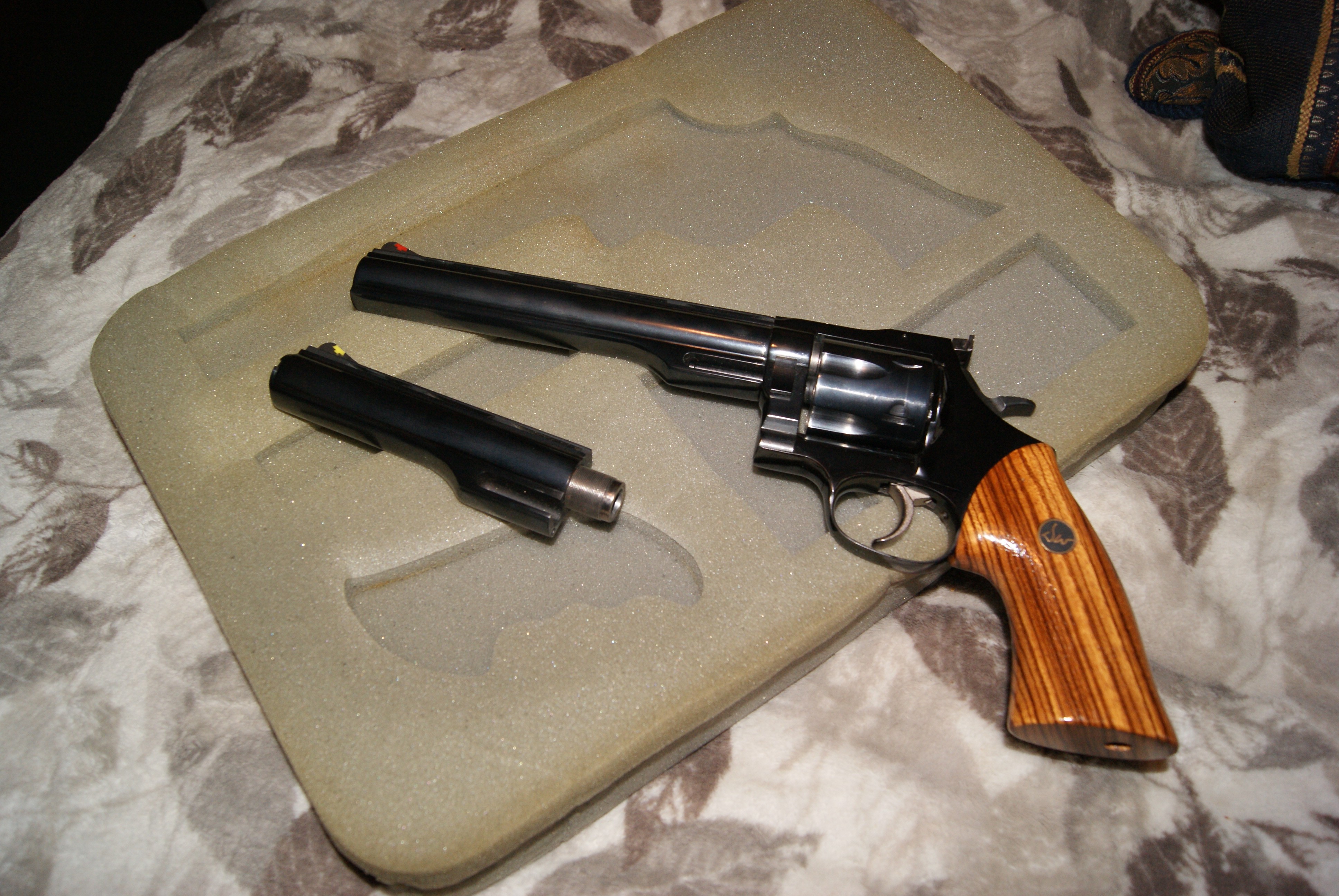 Early 44 Pac purchase from GB Dan Wesson Large \\ SuperMag Revolvers ...