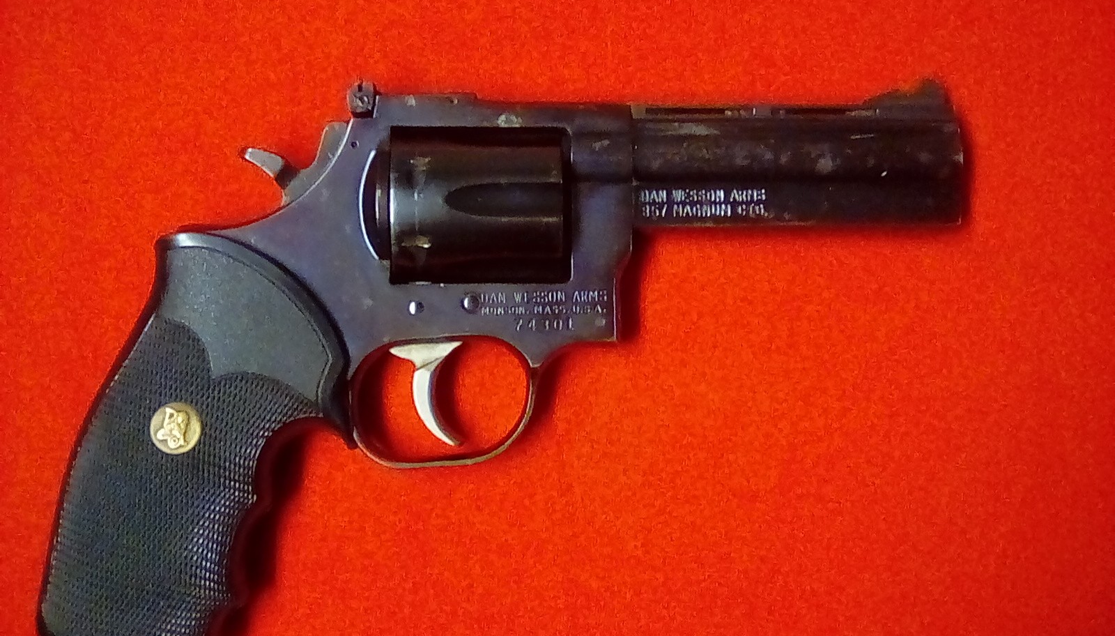 Here is my take on the Barney effect Revolvers Forum Dan Wesson Forum