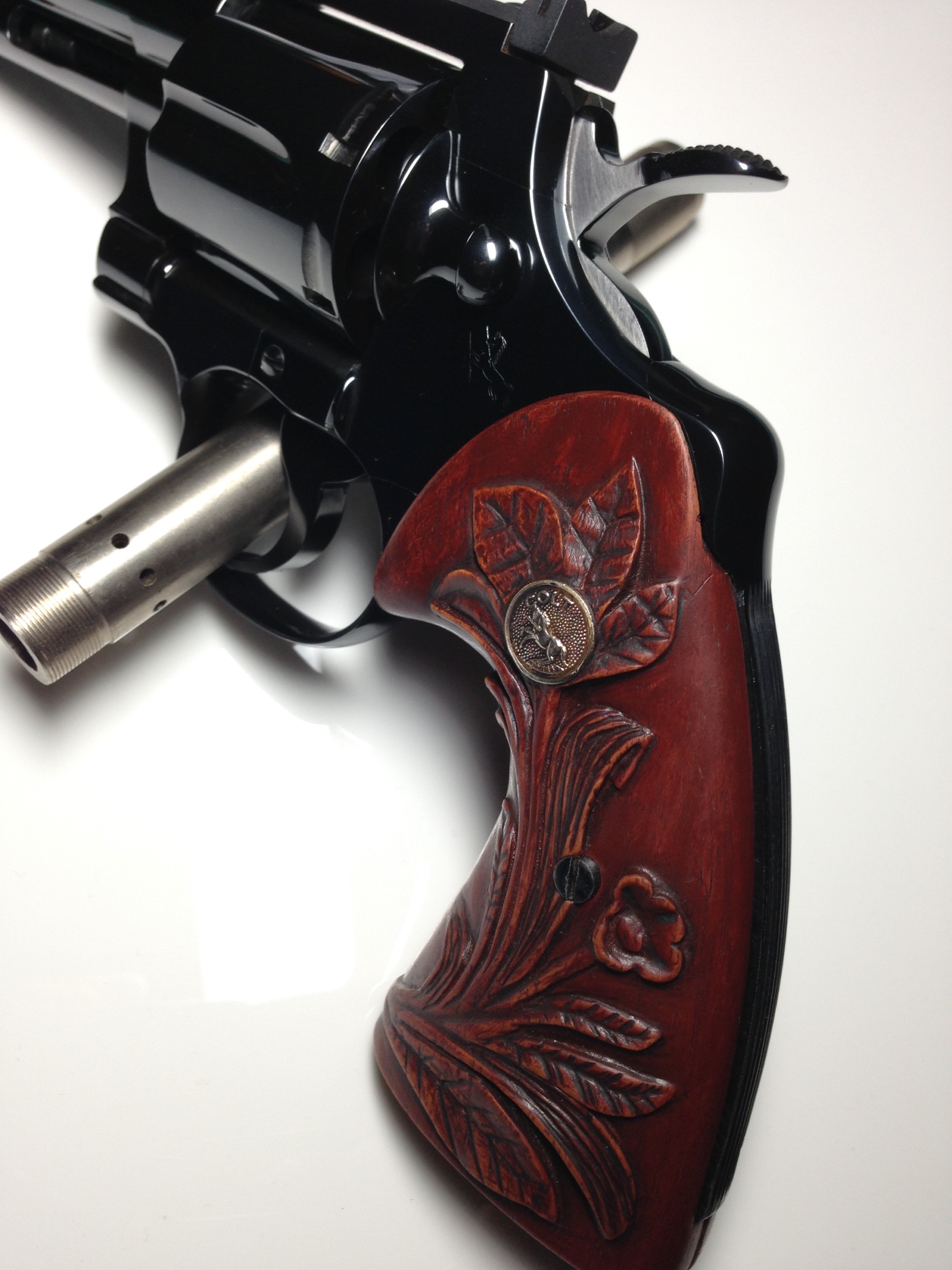 Personalized Target Grips For 1962 Colt I-Frame Other Brands Forum Dan ...