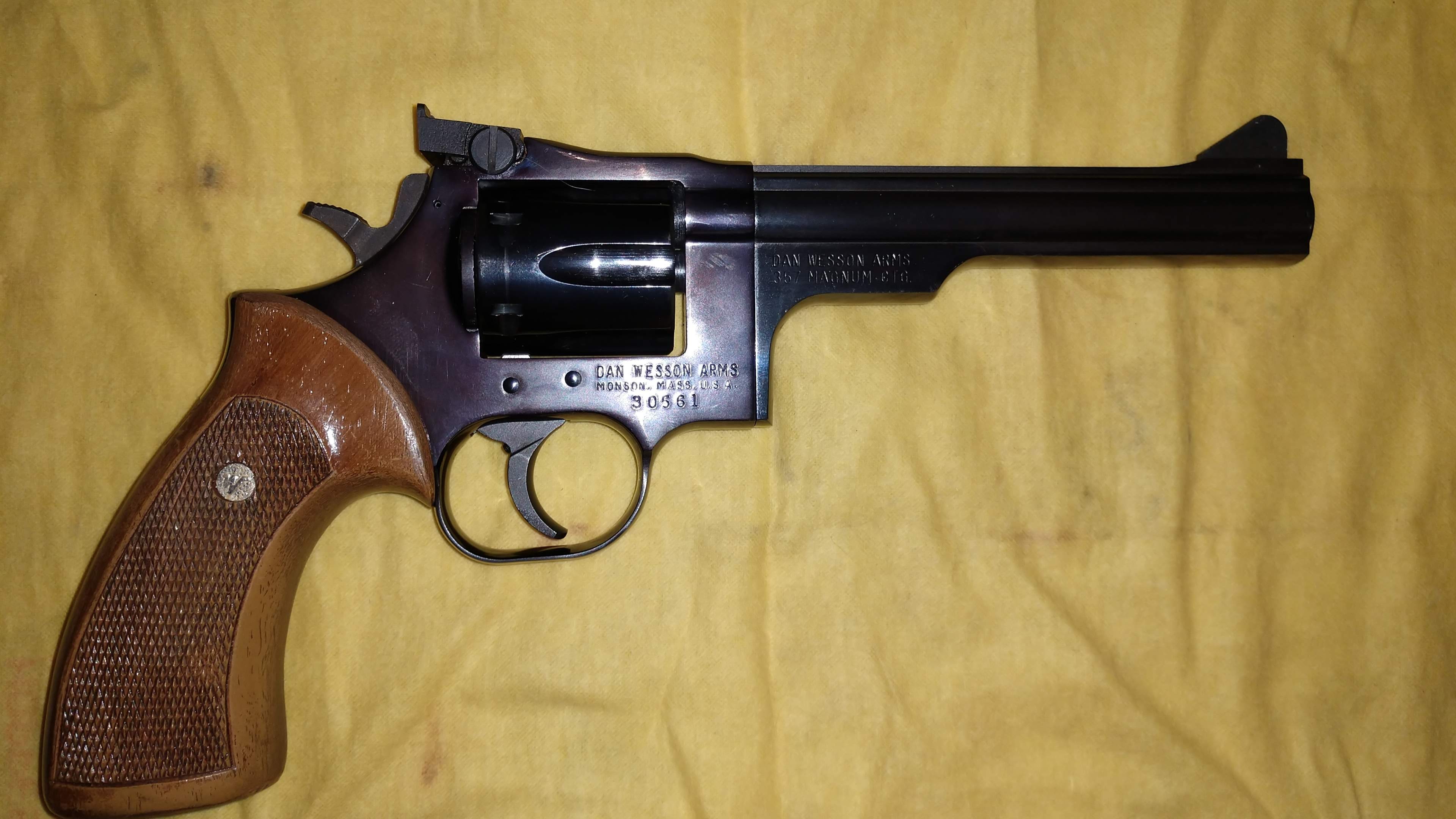 Model 15 Info Needed - " The Total Handgun " Revolvers Forum Dan Wesson ...