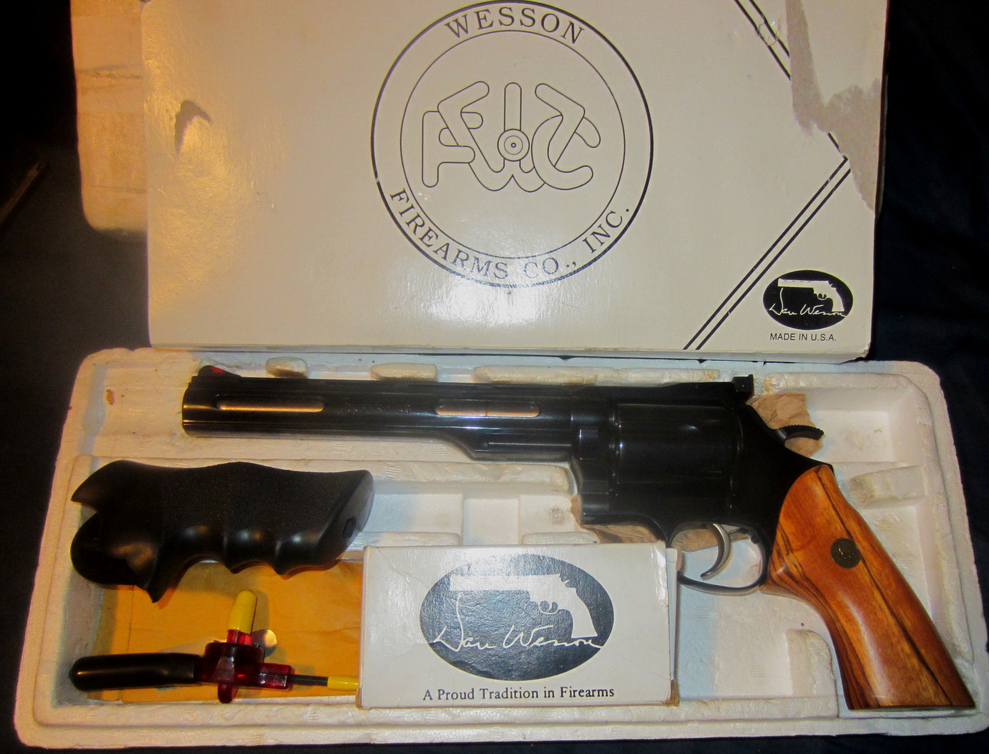 I sniped a Dan Wesson Model 40 357 max of Gunbroker today. Sometimes ...
