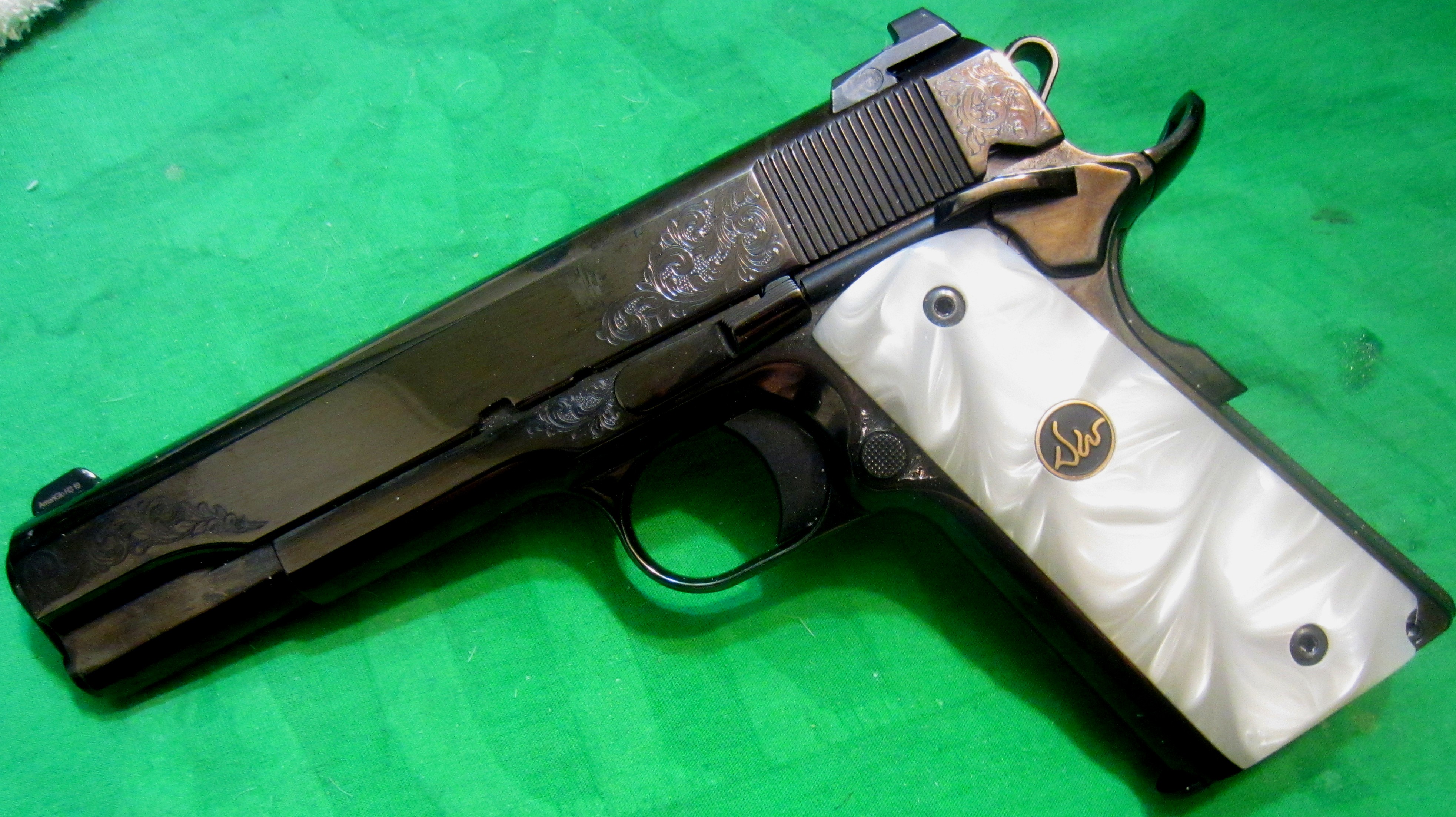 DAN WESSON 50th ANNIVERSARY 1911 FINALLY GOT ONE! Dan Wesson 1911\'s ...